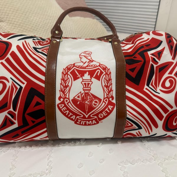 Delta Sigma Theta Waterproof Travel Bag *new Design - Etsy