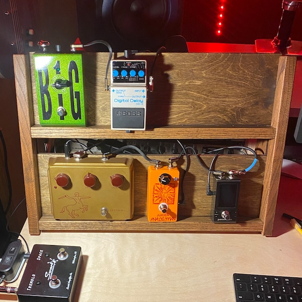 Desktop Pedalboard / Angled Pedalboard / Guitar Pedals Display ...