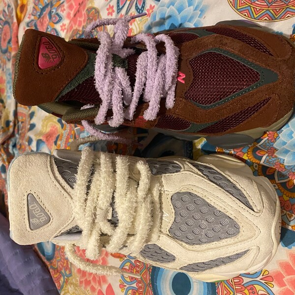 Fuzzy Laces, Pink Shoe Laces, White Shoe Laces - ONE PAIR - Etsy