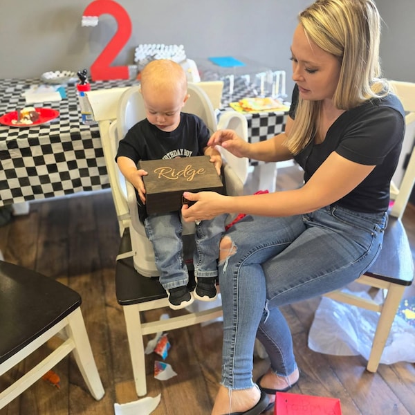 Personalized Time Capsule Keepsake Box, 1st Birthday Memory Box, Baby's ...