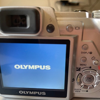 Vintage Digital Compact Camera Olympus Camedia C-120 Zoom With 2.0 Mega ...