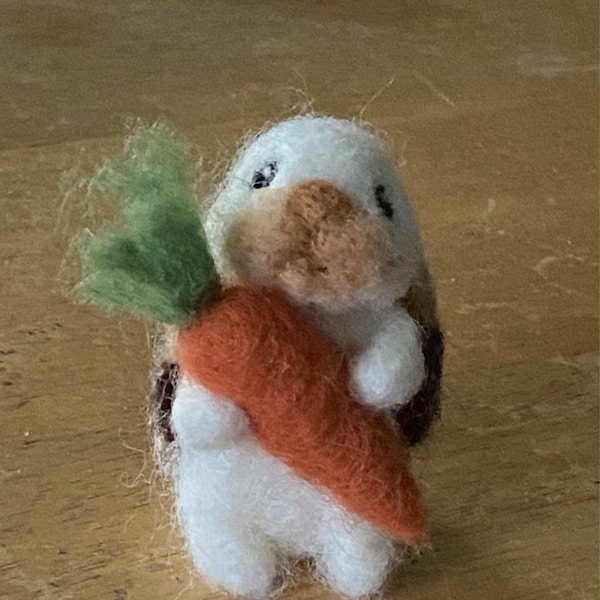 Needle Felted Lop Eared Bunny With Carrot, Needle Felted Cottontail ...