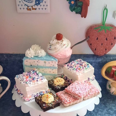 Prop Food Caramel Corn / Pear Display Cake Kitchen Bakery Decor - Etsy