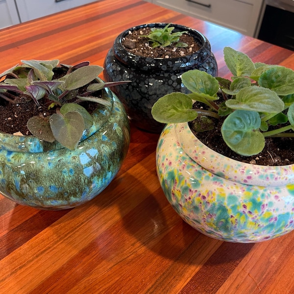 African Violet Pot, Fluted, Bright, Multi Colored, Drippy, Red, Aqua ...