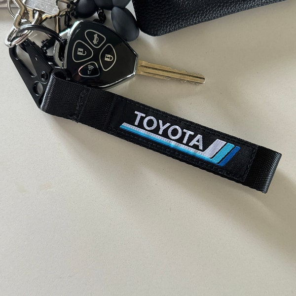 Vintage Heritage Stripes Toyota Keychain Lanyard, Metal Clip Key Ring ...