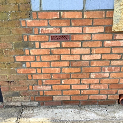 Bee Building Brick Eco Friendly Bee House Recycled Concrete for the Bee ...