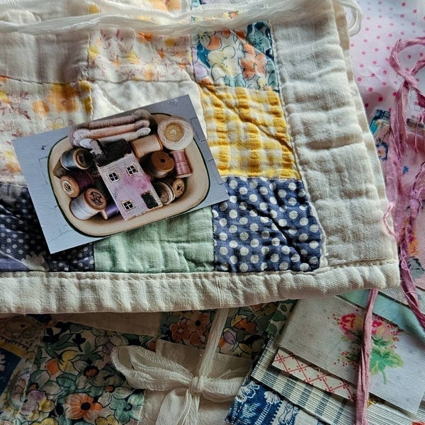 Vintage Quilt Pieces and Floral Fabrics, Vintage Fabric Bundle, Slow ...