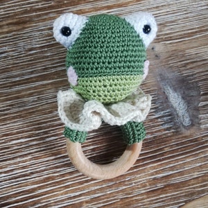 PATTERN ONLY: Frog Baby Rattle Frog Amigurumi Toy Frog Toy Tutorial ...