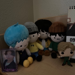 BTS RM Plushie / Kim Namjoon Plush / BTS Juguete de peluche - Etsy México