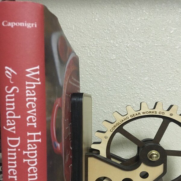 Wood Gear Industrial Bookend: Wooden Mechanical Engineer Gift Steampunk ...