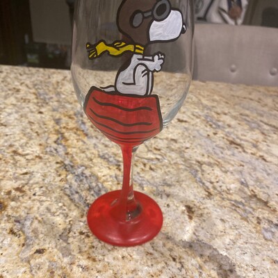 Snoopy Glass / Snoopy Wine Glass / Snoopy Gift / Snoopy Birthday ...