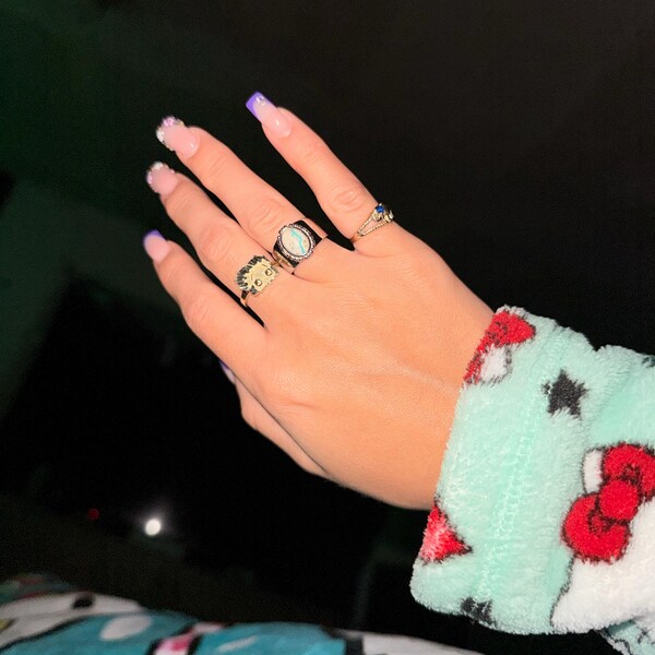 10k Solid Gold Betty Boop Ring/ Y2K / Sassy Betty Boop / Gift - Etsy