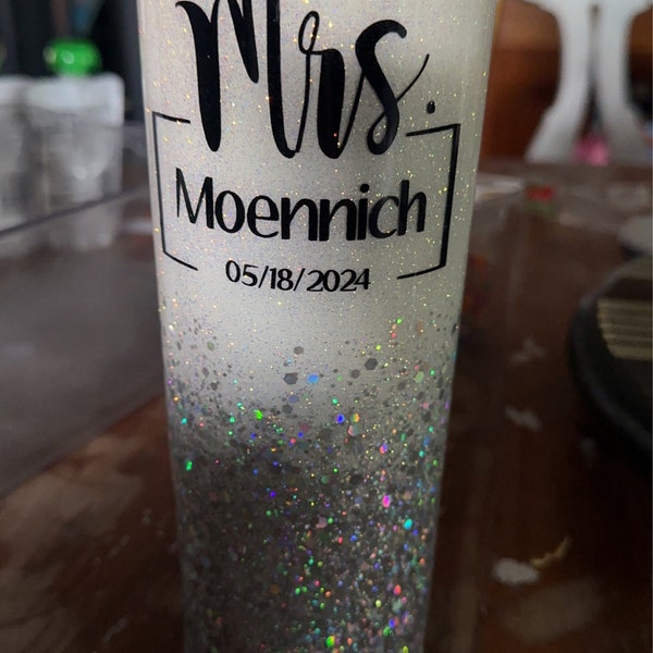 Mr and Mrs Epoxy Tumbler Set | Bridal Gifts | Newly Wed Tumblers ...