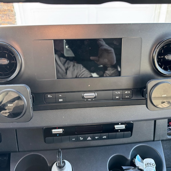 Mercedes Sprinter Dash Cubby Ram Single Ball Mount/adapter With USB ...