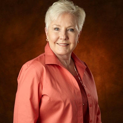 Lessons in Chemistry Book Club Guide - Etsy