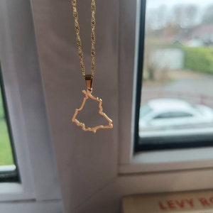 Beautiful Iraq Map Contour Pendant With Small Heart Charm Necklace ...