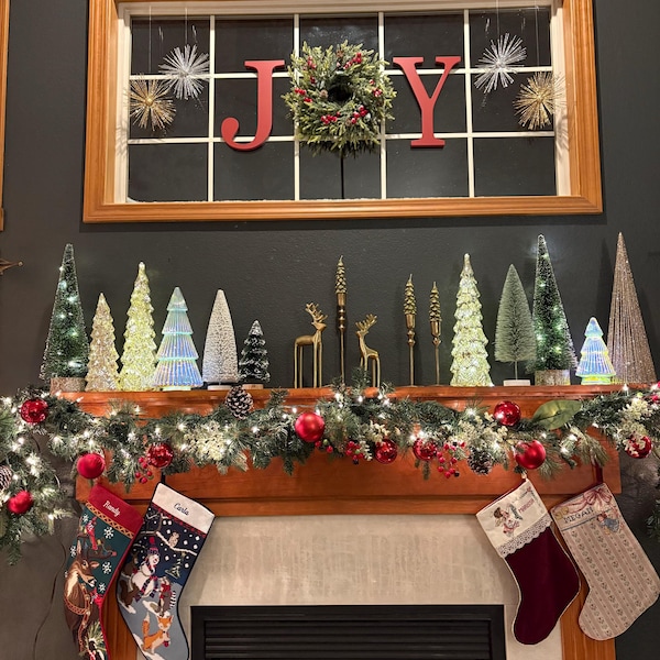 JOY Sign With Wreath – Farmhouse Christmas Decor Indoor - Red Large ...