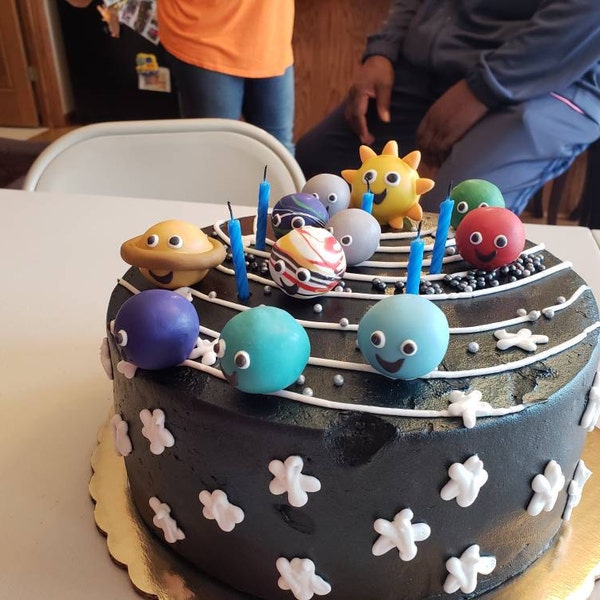 Planet Cake Pops - Etsy