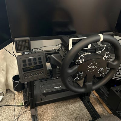 Fanatec Quick Release Mount for Profile Sim Racing Rig V2 Drop-in Style ...