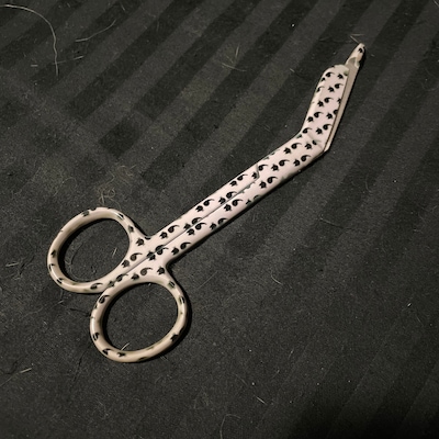 Vet Tech Veterinary Technician Nurse Paw Paper Coated Bandage Scissors ...