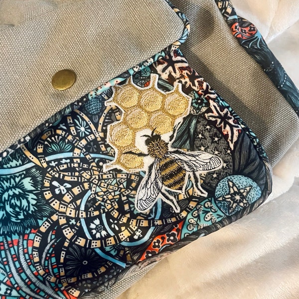 Honeybee Patch - Honeybee Embroidery - Queen Bee Patch - Bee Embroidery - Honeycomb Embroidery ...