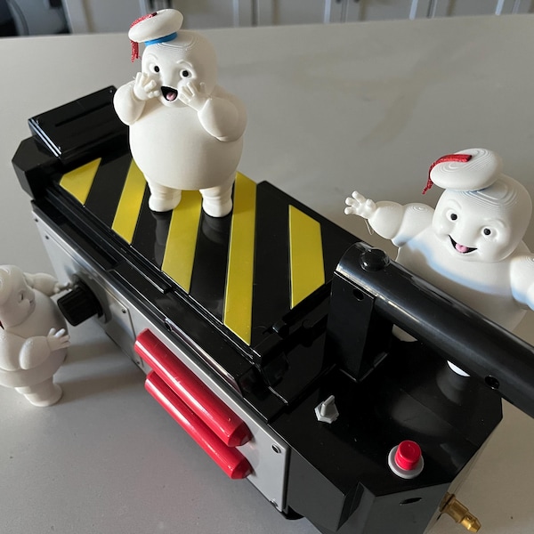 3 Adorable Ghostbusters Mini Stay Puft Marshmallow Man Figurines (3 ...