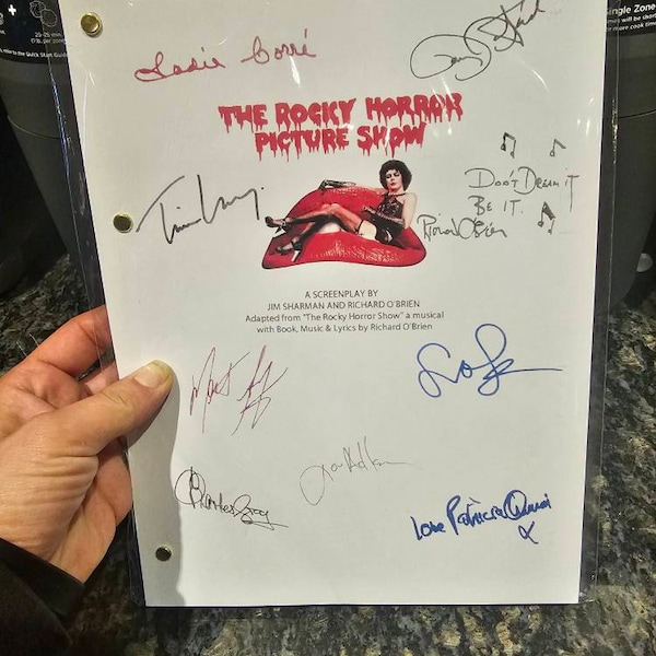 The Office US TV Show Pilot Script Screenplay With Signatures ...