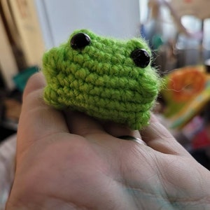 Ted the Thick Toad, Free NO-SEW Crochet Amigurumi PDF Pattern, Small ...
