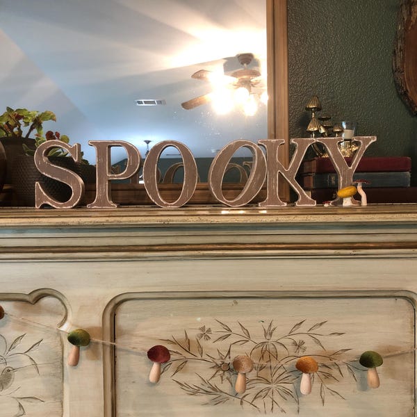 HO HO HO Free Standing Distressed Wood Letters for Your Christmas Decor ...