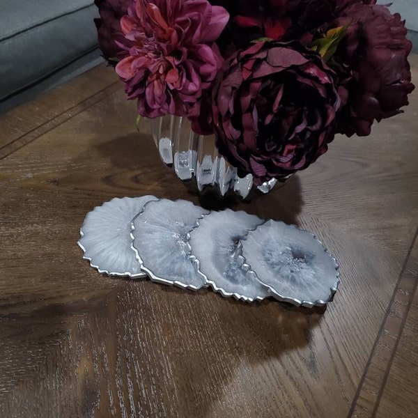 White and Silver Coaster Sets, Epoxy Resin Coasters With Customizable ...