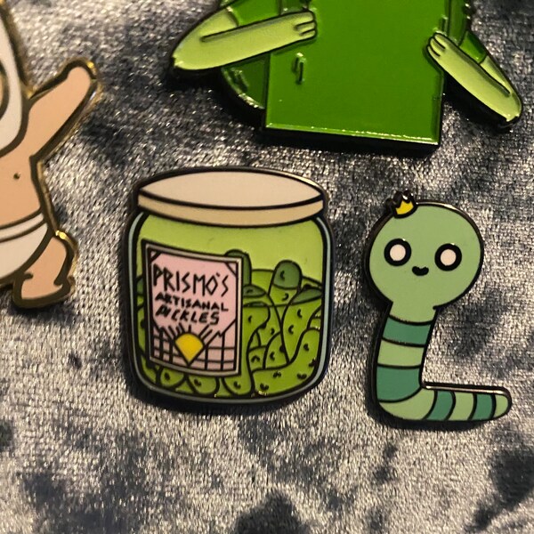 King Worm Adventure Time Enamel Pin Cartoon Finn and Jake Ice King ...