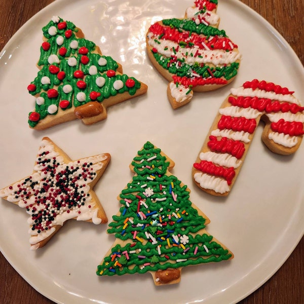 Lucky Charms DIY Cookie Kit Decorate Your Own Sugar Cookies St Patricks ...