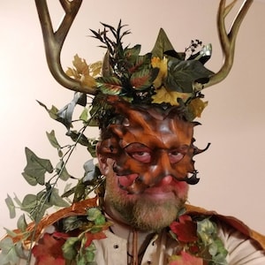 Leather Leaf Mask Inspired by the Mighty Oak Tree Leaves - Etsy