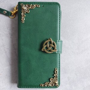 Final Fantasy 7 Cloudy Wolf Handmade Phone Wallet Case for iPhone X XS ...