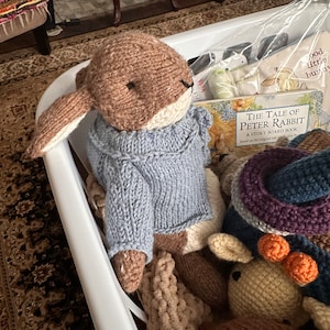 KNITTING PATTERN Rabbit and Carrots - Etsy