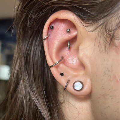 1.5mm Super TINY DISC Threadless Stainless Steel Piercing Tragus ...