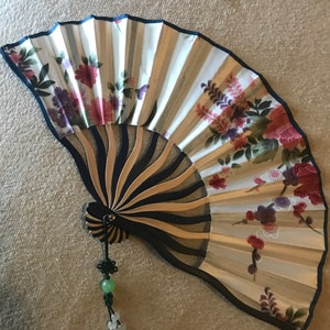 Chinese Fan With White Flower Design Vintage Folding Fan - Etsy
