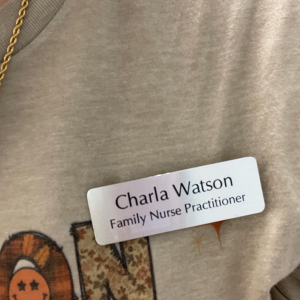 Metal Wearable Magnetic Name Tags for Business or Work - Brushed Gold ...