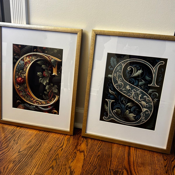 Illuminated Manuscript | Letter R Initial With Classic Flourish ...