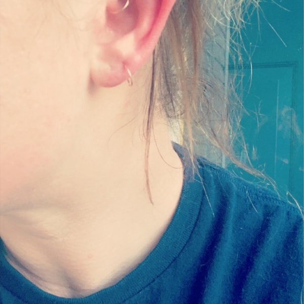 SNUG HOOP • Snug Earring • Cartilage Twist Hoop • Gold Hoop Earrings ...
