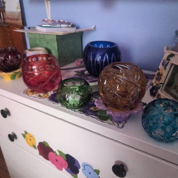 Fenton Opalescent 25th Anniversary Musical Bell - "somewhere My Love ...