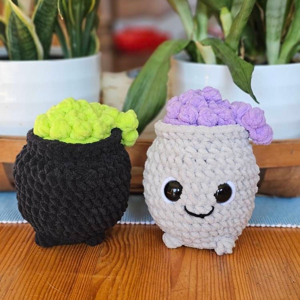 Mini Cauldron Crochet Pattern, Fillable Mini Cauldron, Mini Cauldron W ...