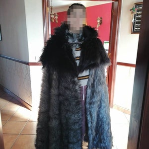 Wolf Fur, Fur Coat, Fur Shrug, Faux Fur, Winter Coat, Capelet, Cloak ...