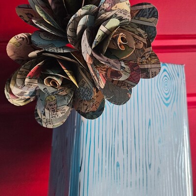 Comic Book Roses - Etsy