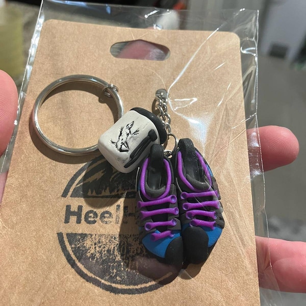 Custom Handmade Rock Climbing Shoe Keychain Personalized Climbing Gift ...
