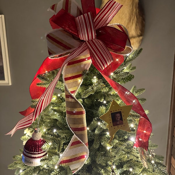 Candy Cane Christmas Bow, Red Candy Cane Ribbon, Red Seasonal Bow ...
