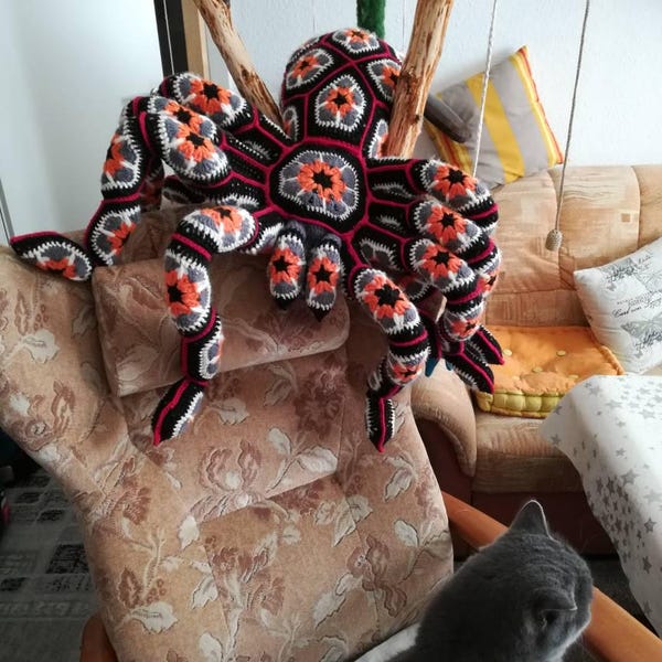 Crochet Pattern Solid Shapes Giant Tarantula Spider African Flower PDF ...