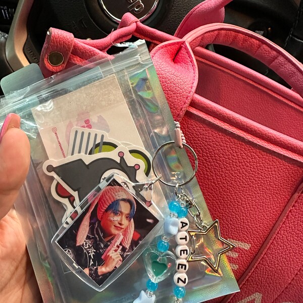 Custom K-pop Keychain photo Version - Etsy