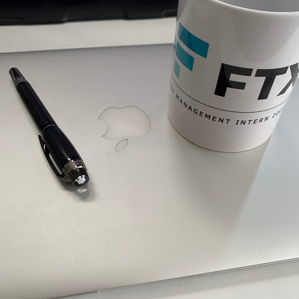 Lehman Brothers Risk Management 2008 Cap | Lehman Brothers Hut | Lehman ...