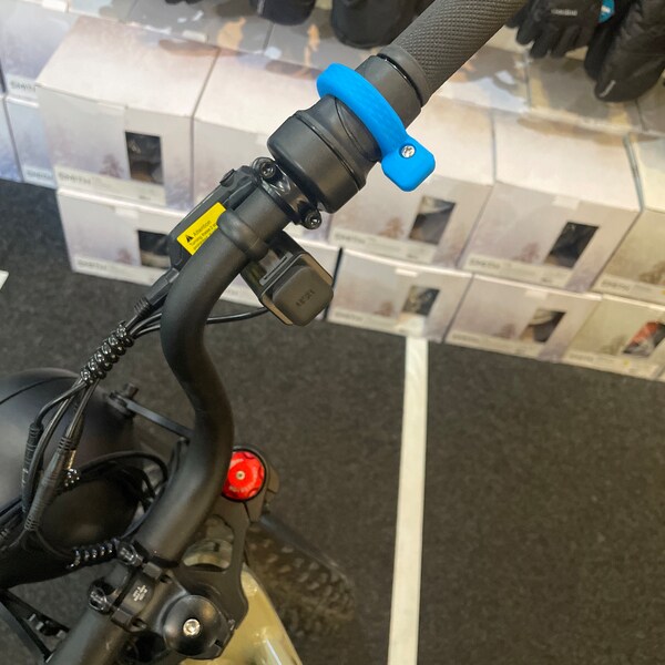 LECTRIC Army Green WATER RESISTANT Screen Protector With M5 Screens ...